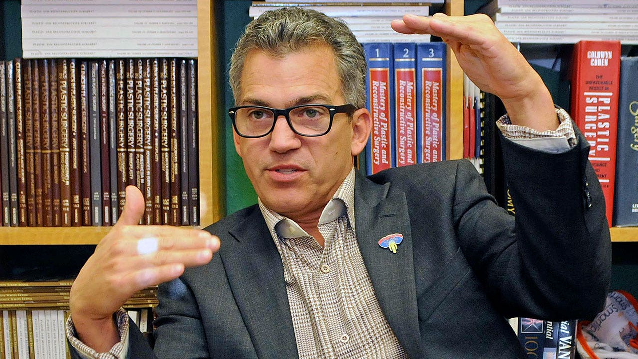 Former North Dakota lawmaker Rick Becker launches bid for state's only ...