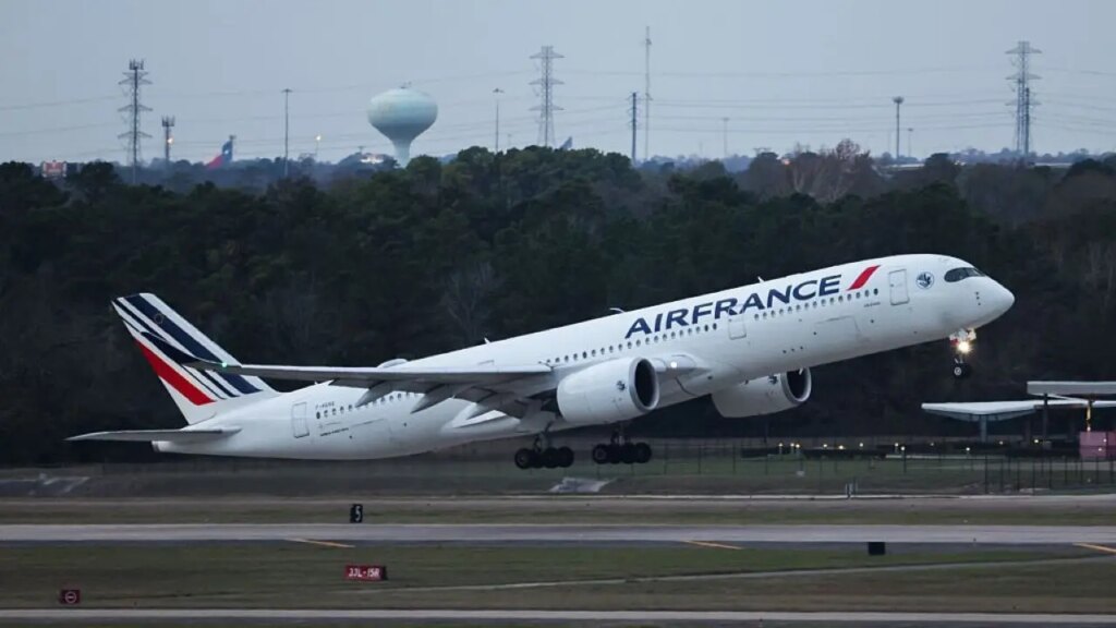 Jordanian national arrested after boarding flight in Arizona with ...